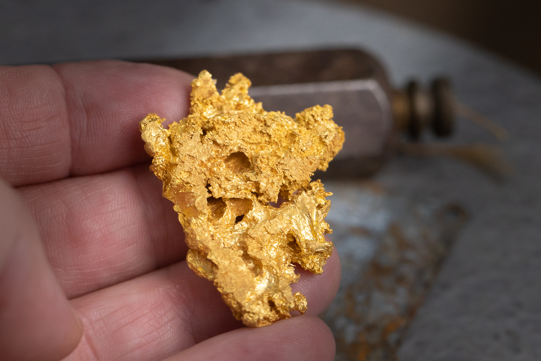 Unique Texture and Shape - Natural Gold Nugget from Bendigo, Australia ...