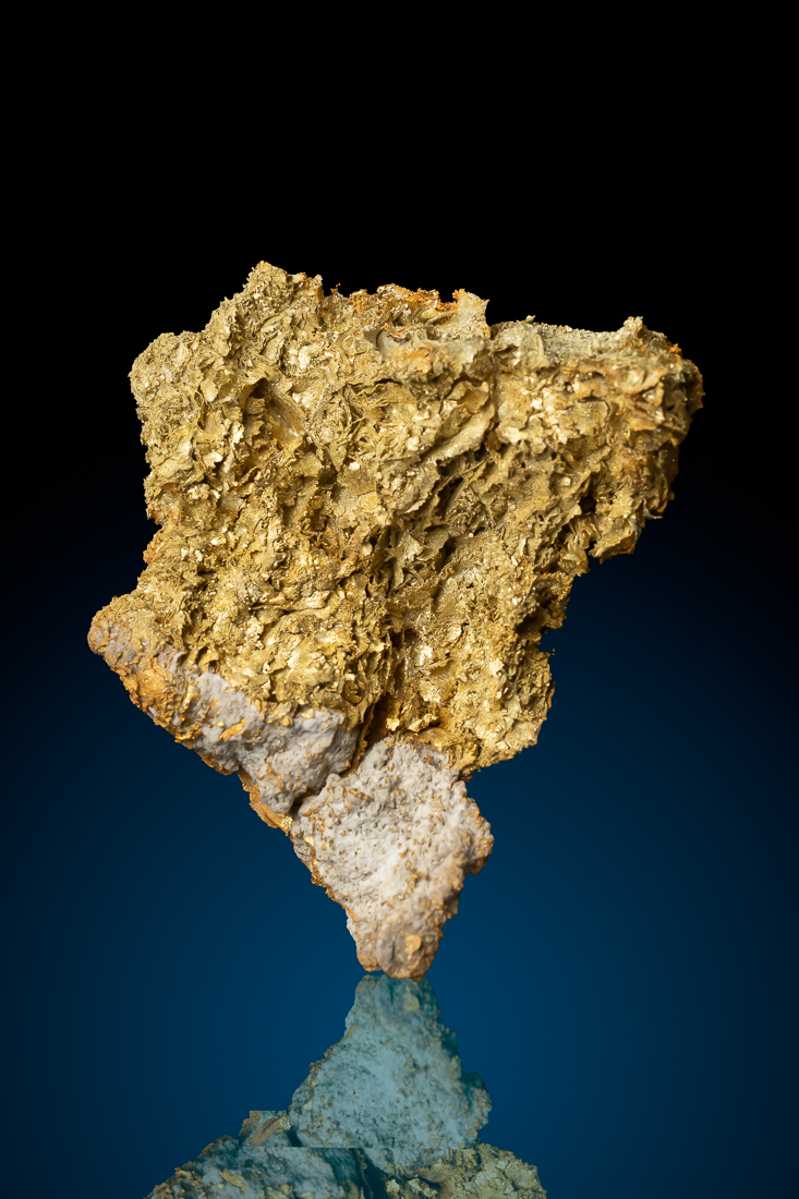 Impressive Natural Leaf and Sponge Crystallized Gold Specimen - Round ...