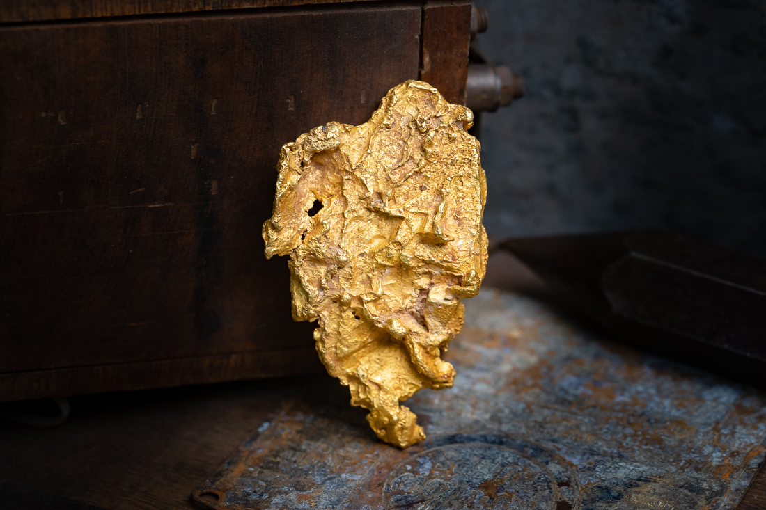 Striking, Rare, Contoured Natural Gold Nugget - Western Australia - 6. ...